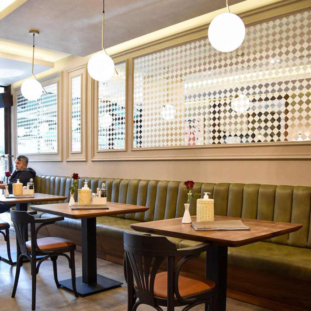 Enriko - Pizza & Pasta - HomeLight